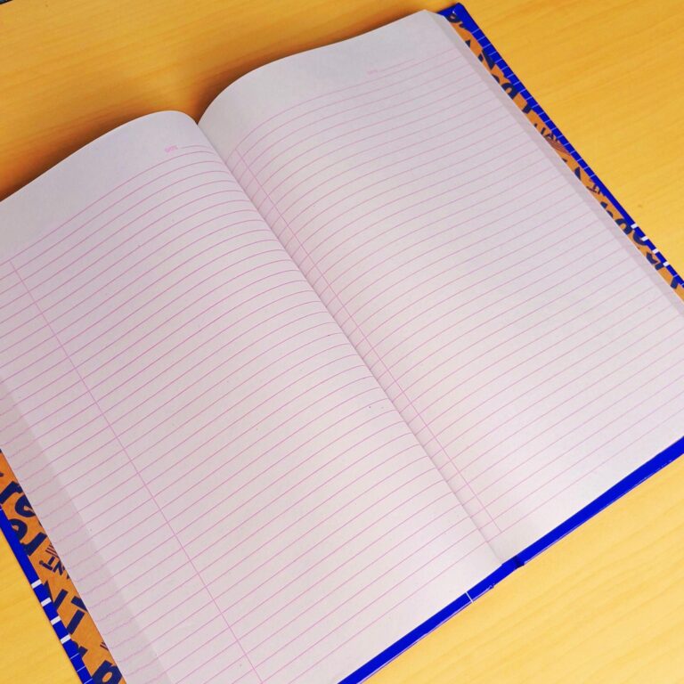 Valiant Record Book - 500 Pages, 178x285mm - Supplies 24/7 Delivery